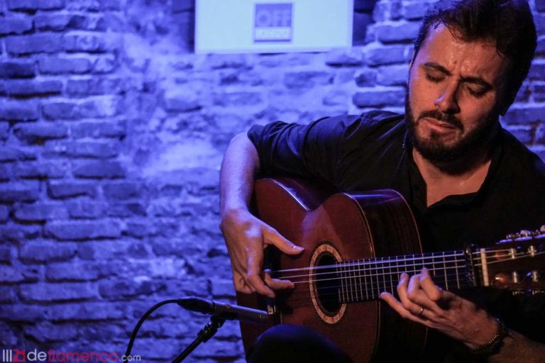 Jesús Guerrero Trío - Maestros de la Guitarra - Revista DeFlamenco.com