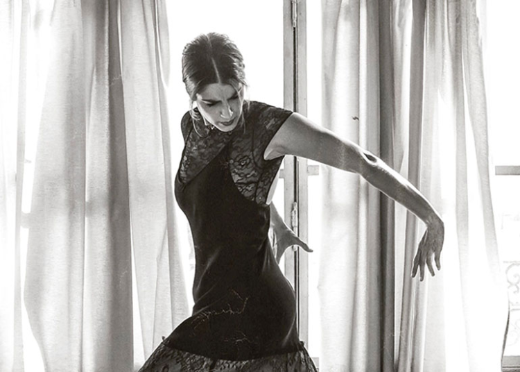 Mónica Iglesias - Ellas Crean - Revista DeFlamenco.com